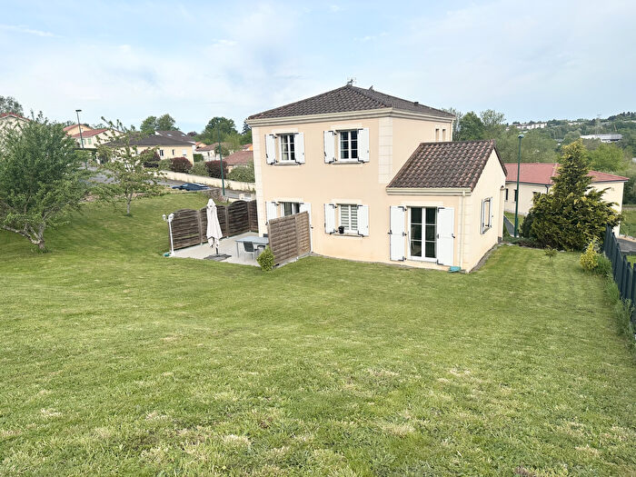 Panazol : Maison 6 pièces à vendre
