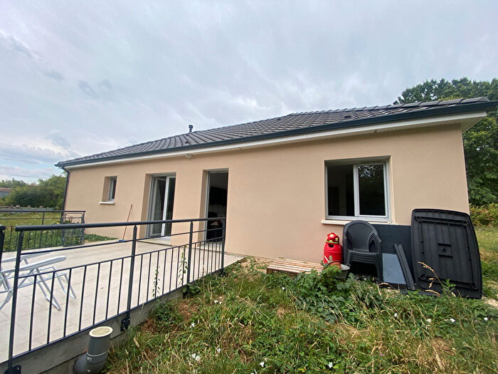 Maison 4 pièces à louer à Baraize