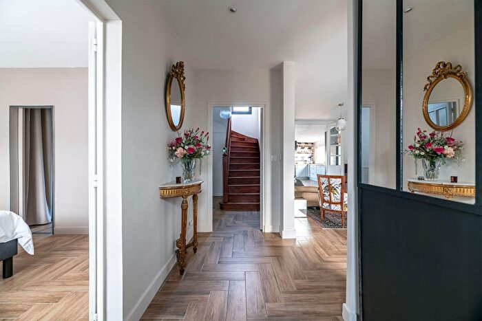 Maison à vendre - Périgueux, Centre-ville, La Gare, Saint-Martin - 6 pièces - 4 chambres