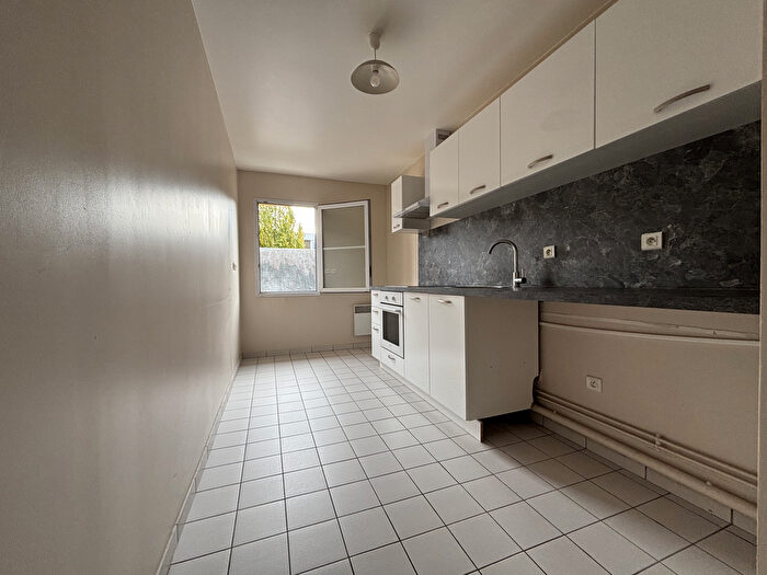 Appartement à vendre - Évreux, Centre-ville - 3 pièces - 2 chambres