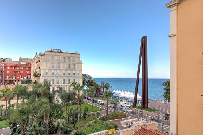 Appartement à vendre - Nice, Centre-ville - 3 pièces - 2 chambres