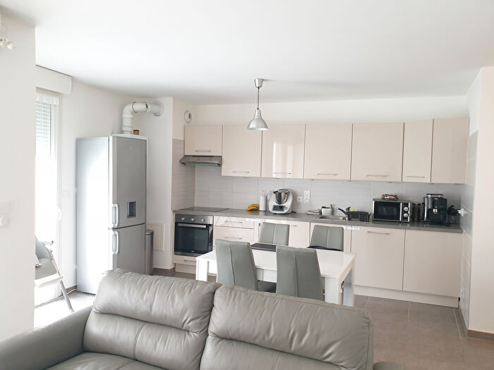 Appartement 3 pièces à Annemasse, Brouaz, à vendre