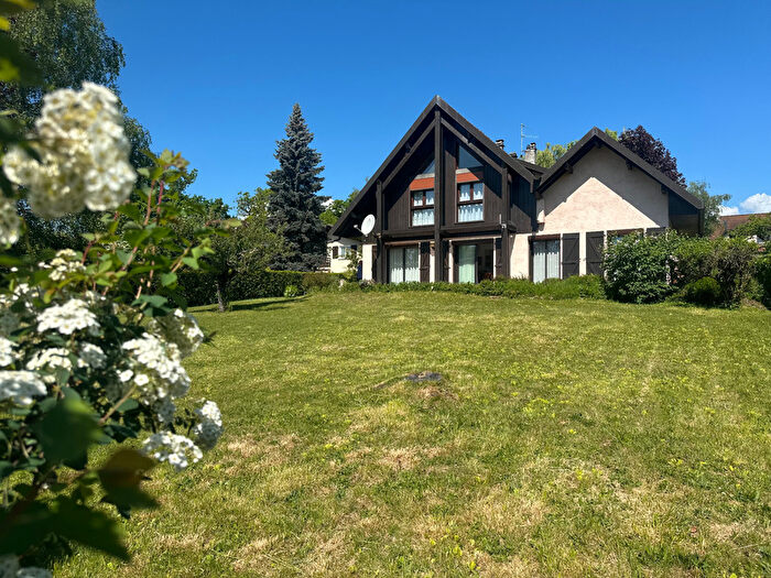Prévessin-Moëns - Maison 9 pièces à vendre