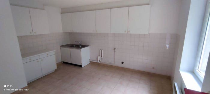 Appartement 3 pièces à louer à Bas, Maule