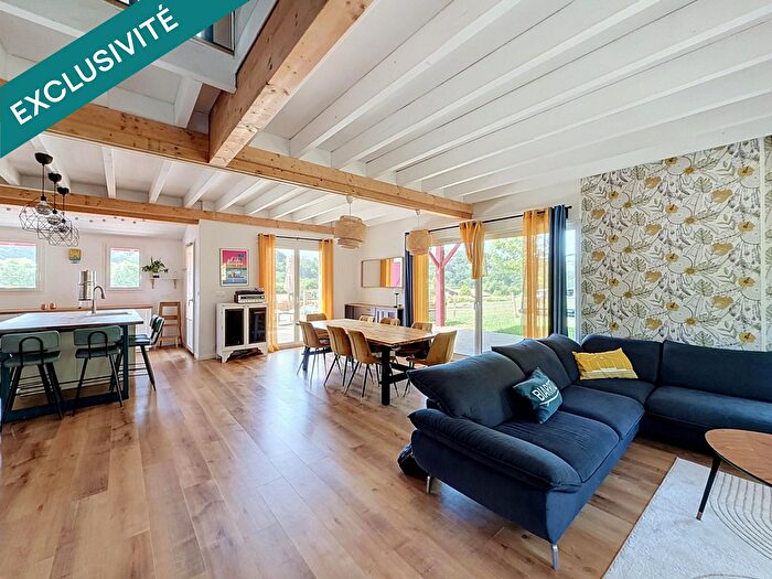 La Bastide-Clairence : Maison 7 pièces à vendre