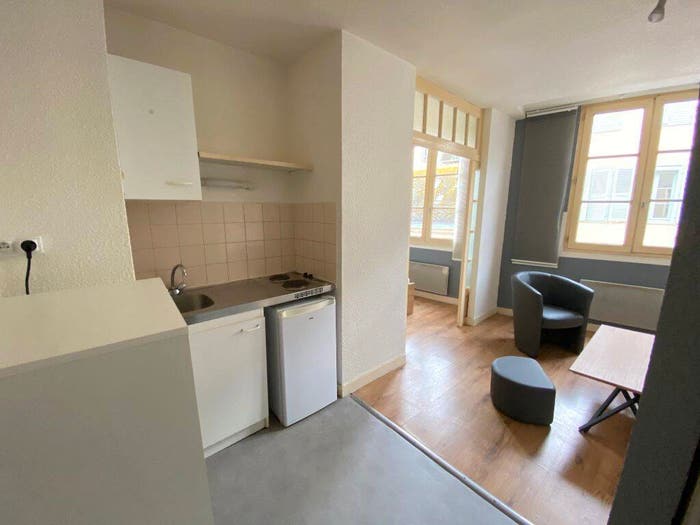 Centre-Hôtel de Ville, Limoges : Appartement 1 pièce à louer