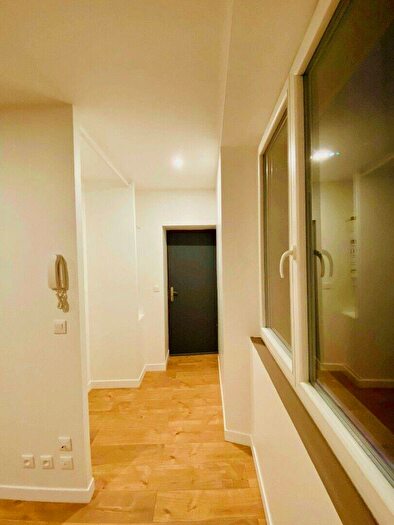 Appartement à louer - Le Pont-de-Beauvoisin - 1 pièce