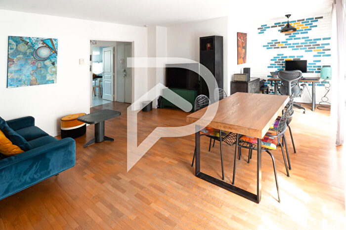 Clamart, Centre-ville : Appartement 4 pièces à vendre