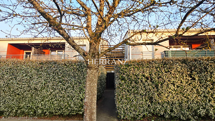 Appartement à vendre - Génissac - 2 pièces - 1 chambre