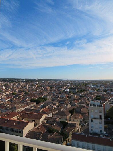 Appartement à louer - Jardins de la Fontaine, Nîmes - 2 pièces - 1 chambre