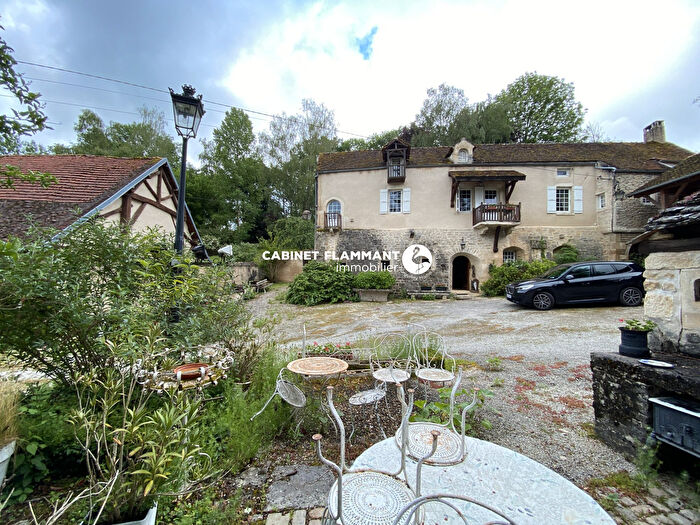 Courcelles-lès-Montbard - Maison 6 pièces à vendre