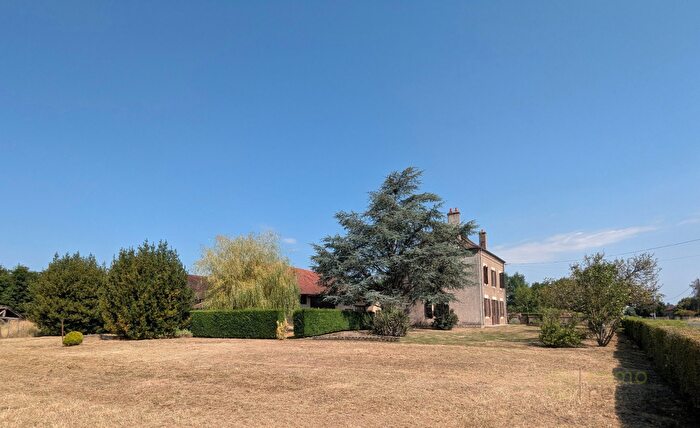 La Chapelle-Saint-Sauveur : Maison 7 pièces à vendre