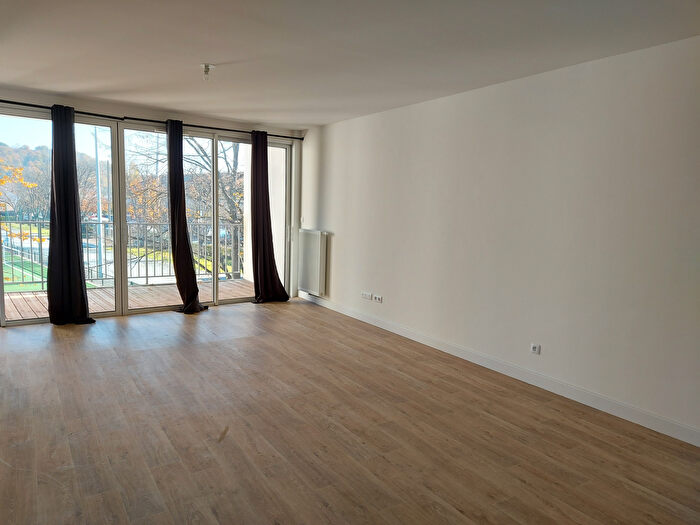 Appartement à louer - Bordeaux, La Bastide - 4 pièces - 3 chambres