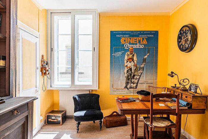 Appartement à vendre - Périgueux, Centre-ville, La Gare, Saint-Martin - 5 pièces - 3 chambres