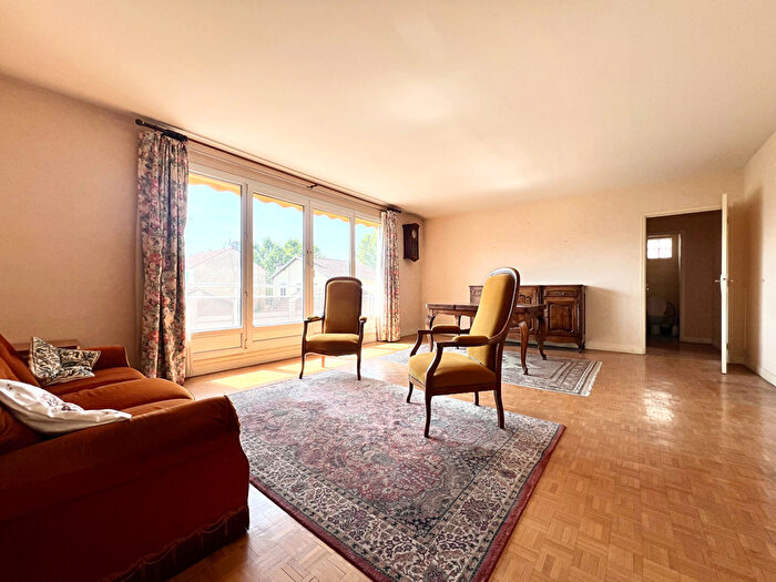 Alfortville, Mairie, Gare : Appartement 3 pièces à vendre
