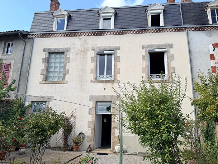 Maison 8 pièces à vendre - Bellac