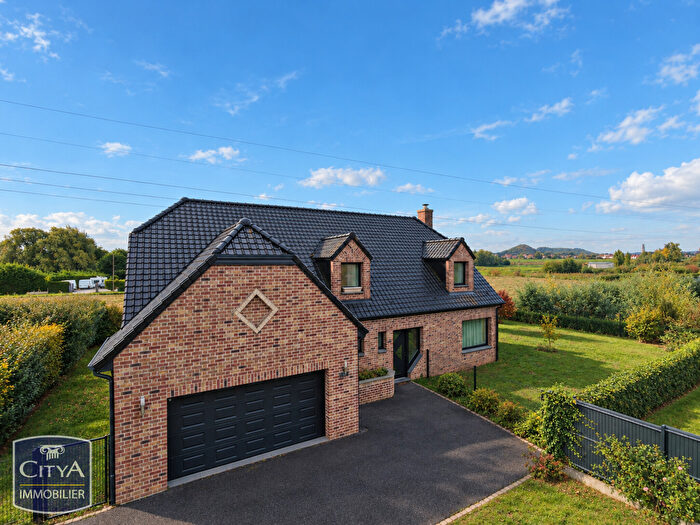 Hulluch : Maison 7 pièces à vendre