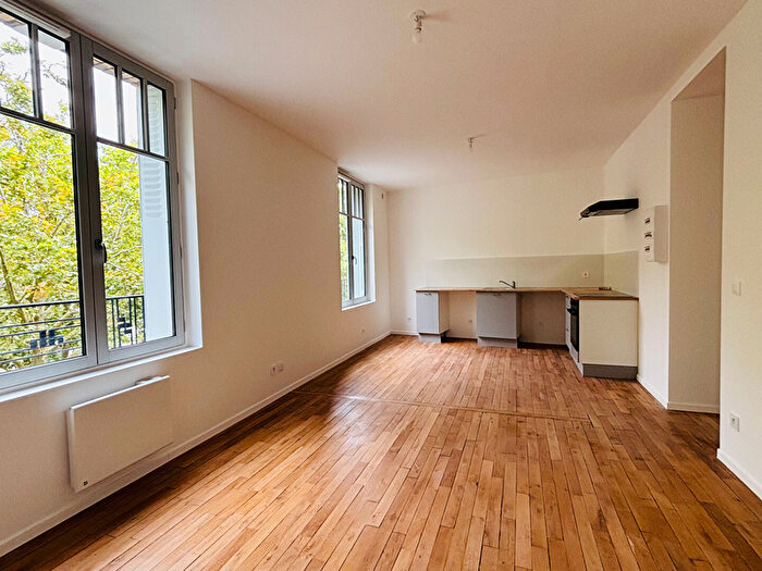 Appartement à vendre - Tours, Cathédrale - 3 pièces - 2 chambres