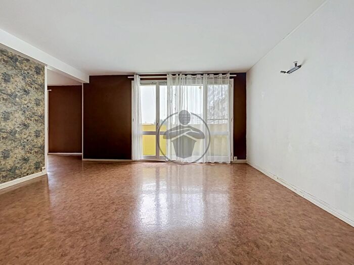 Appartement 4 pièces à vendre - Saint-Quentin, Europe, Rémicourt