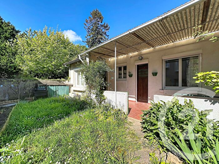 Choisy-le-Roi, Centre-ville, Parc Prairie, Hautes Bornes : Maison 3 pièces à vendre