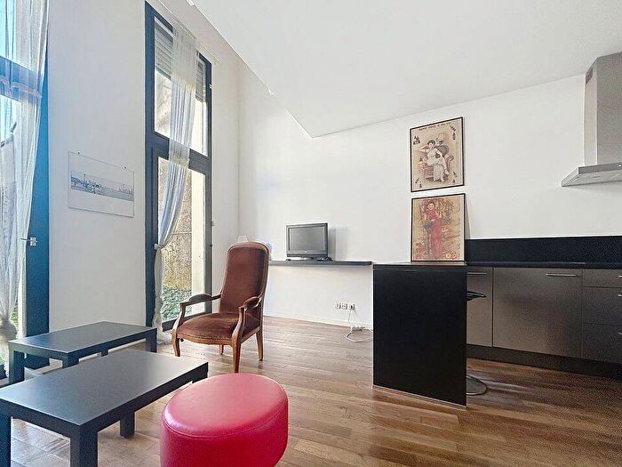 Appartement à louer - Vieux Lille - 2 pièces - 1 chambre