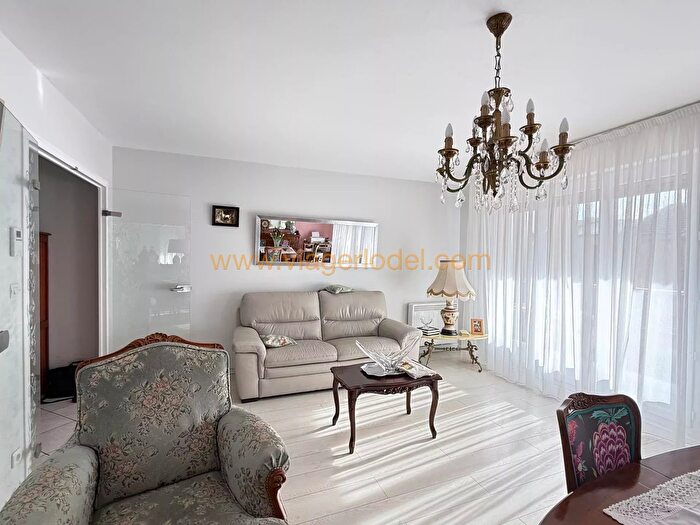 Appartement à vendre - Caluire-et-Cuire, Cuire-le-bas, Cuire-le-Haut - 3 pièces - 2 chambres