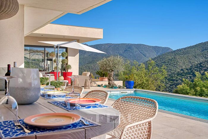 Bormes-les-Mimosas, Centre-ville, Le Pin - Maison 6 pièces à vendre