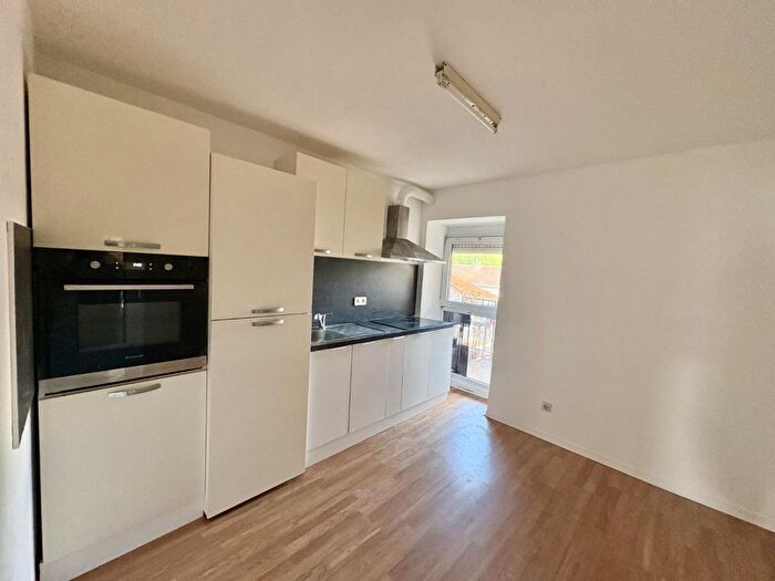 Appartement 3 pièces à Roanne, Clermont, à louer