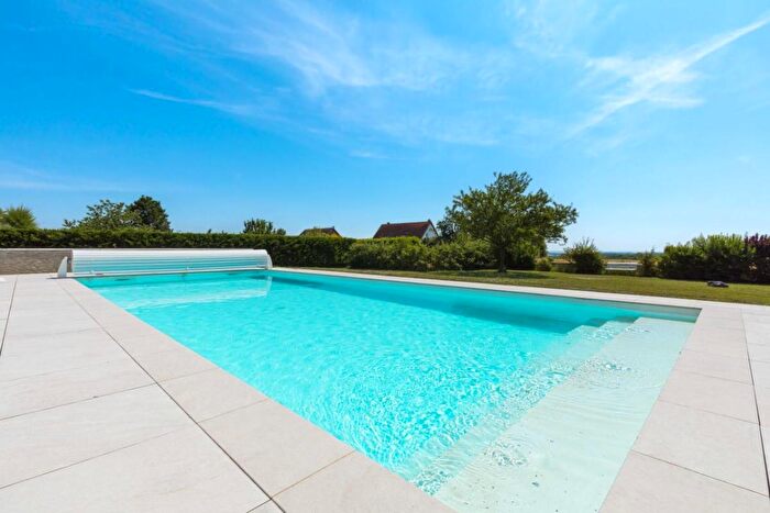 Maison à vendre - Marsannay-le-Bois - 8 pièces - 5 chambres