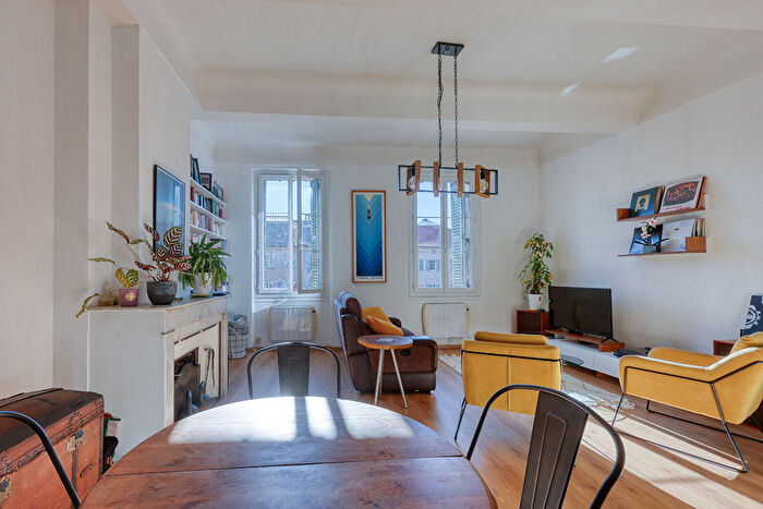 Appartement à vendre - Toulon, Haute-ville - 3 pièces - 2 chambres