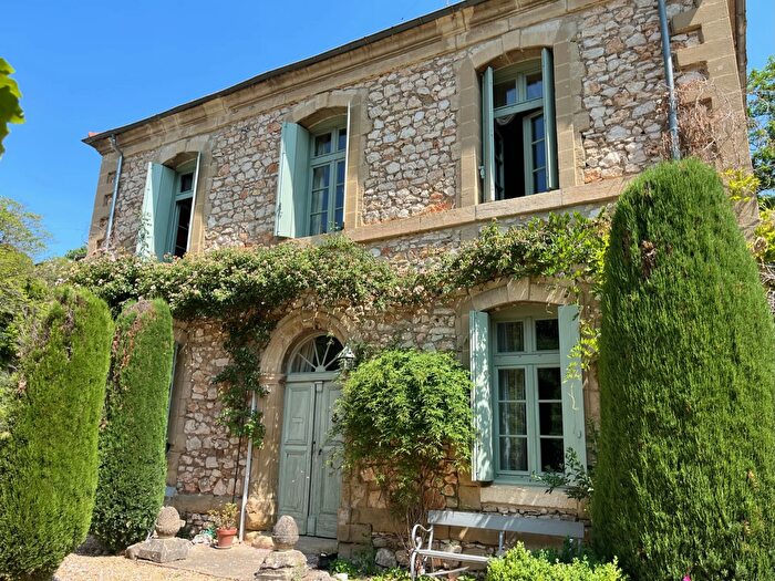 Maison à vendre - Uzès - 8 pièces - 4 chambres