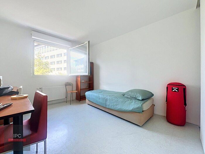 Beaujon-Berges de Seine, Clichy - Appartement 1 pièce à louer