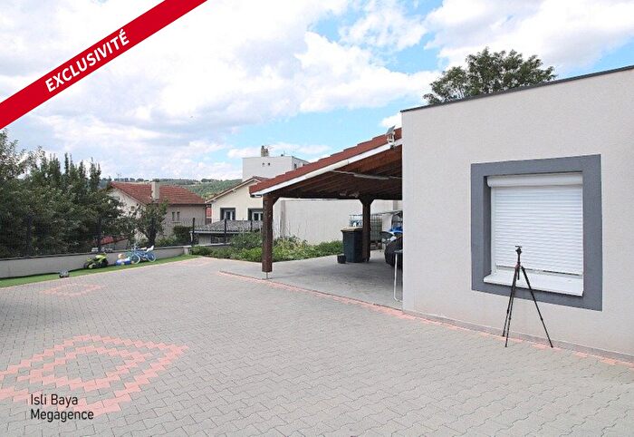 Maison à vendre - La Ricamarie - 6 pièces - 4 chambres