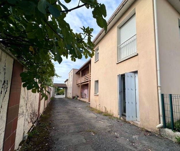 Nord Centre, Saint-Yrieix-sur-Charente - Appartement 1 pièce à louer