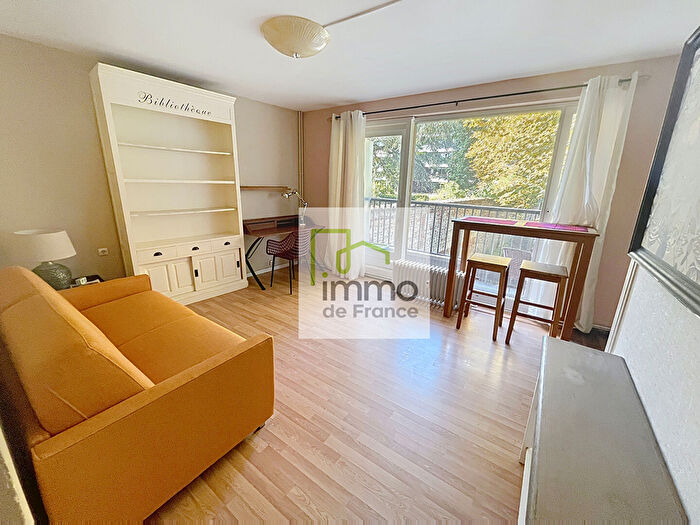 Lille, Wazemmes : Appartement 1 pièce à louer
