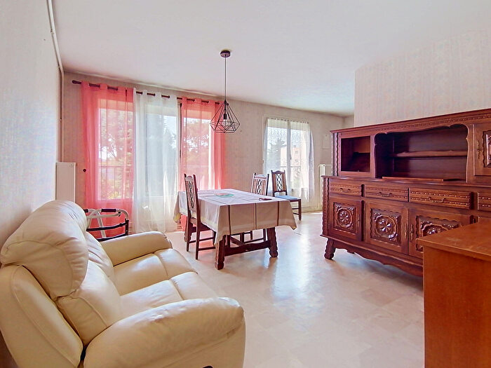 Lucé, Centre-ville - Appartement 3 pièces à vendre