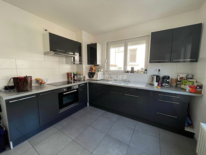 Appartement à louer - Ouest-Notre Dame de Lorette, Épinal - 3 pièces - 2 chambres