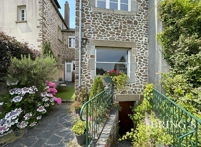 Maison 9 pièces à vendre à Saint-Thomas-de-Courceriers