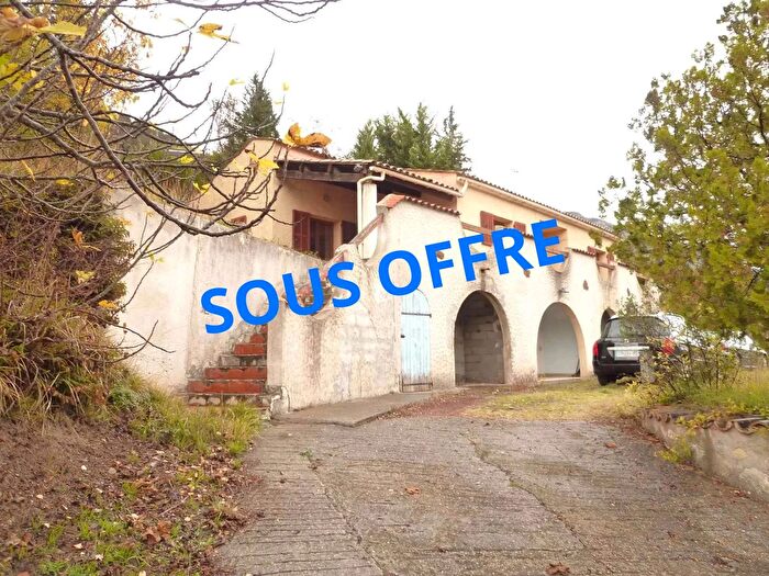 Maison à vendre - Puget-Théniers - 5 pièces - 3 chambres