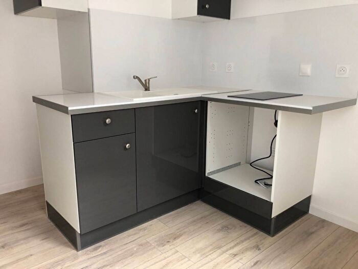 Appartement à louer - Centre Ville, LAigle - 2 pièces - 1 chambre