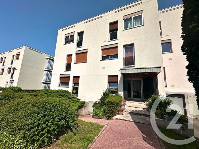 Appartement 5 pièces à vendre - Freneuse