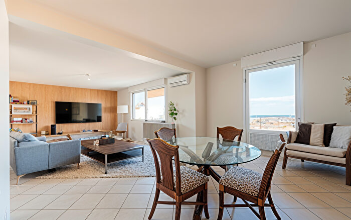 Appartement à vendre - Aix-en-Provence, Jas de Bouffan - 3 pièces - 2 chambres