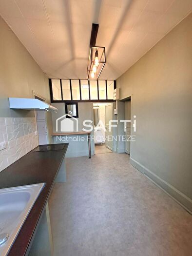 Appartement à vendre - Cahors, Centre-ville - 2 pièces - 1 chambre