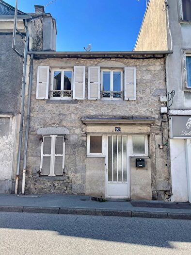 Maison à louer - Ussel - 3 pièces - 2 chambres