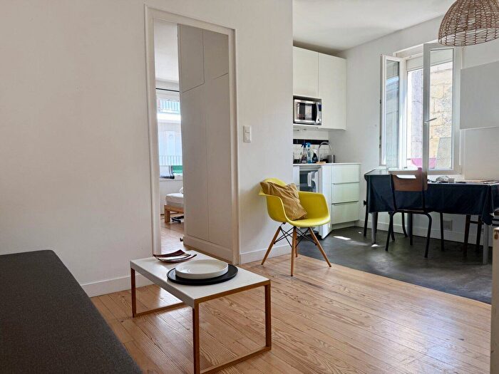 Nansouty, Saint Genès, Bordeaux - Appartement 2 pièces à louer