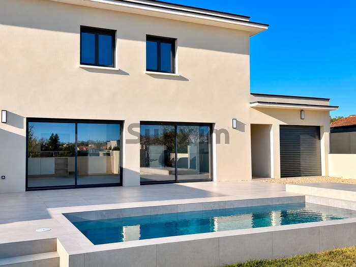 Maison 5 pièces à vendre - postalCode