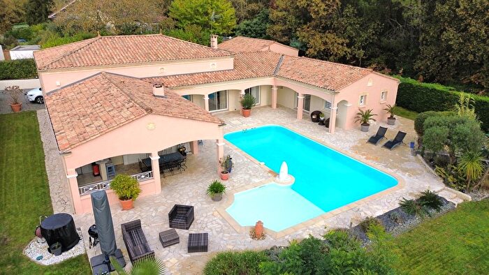 Maison à vendre - Martignas-sur-Jalle - 6 pièces - 4 chambres