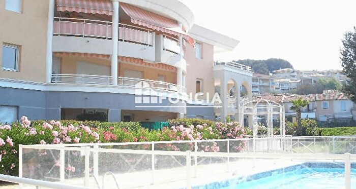 Appartement à vendre - Le Cannet, Aubarède - 4 pièces - 3 chambres