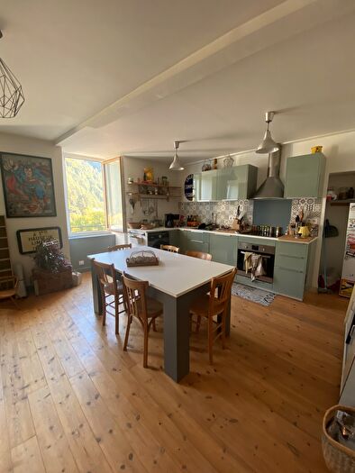 Appartement à vendre - Châtillon-en-Diois - 3 pièces - 1 chambre