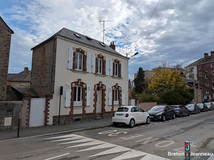 Maison à vendre - Laval, Les Pommeraies - 4 pièces - 2 chambres